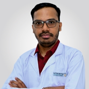 Dr. Akshay Shirodkar | Top Neurosurgerons in Greater Noida | Yatharth ...