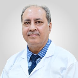 Dr. Vinay Labroo - Internal Medicine | Yatharth Hospital