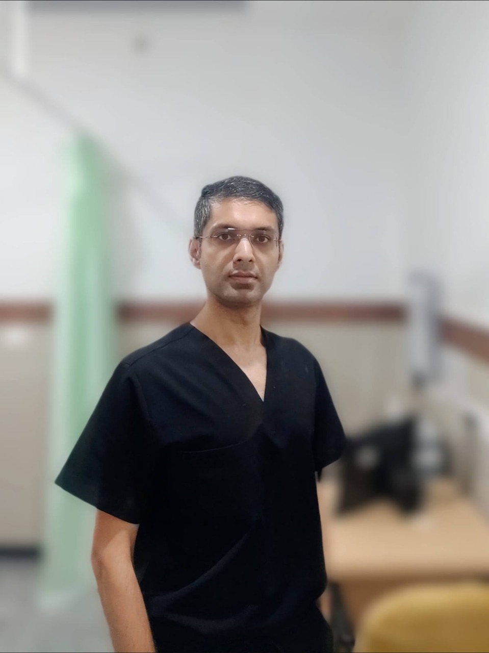 Dr Vipul Aggarwal - Department of Orthopaedics & Joint Replacement ...